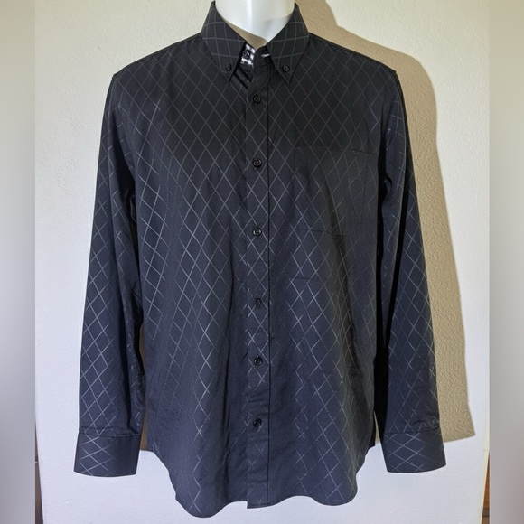 Shirts | Black Diamond Pattern Buttonup Shirt | Poshmark